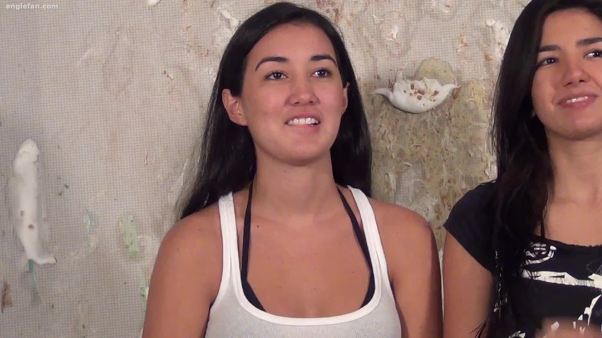 AnglefanAFL27 - Julia & Sandra pt 1 Gallery